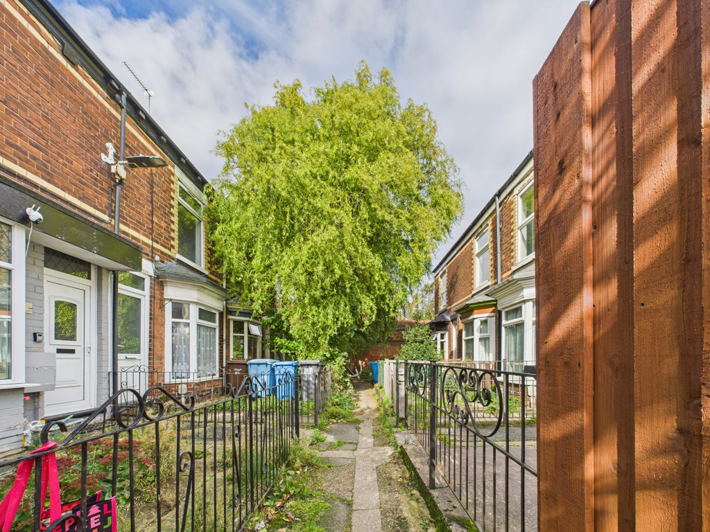 8 Brooklyn Avenue, Perth Street, Hull, HU5 3PH, UK | Lime Property